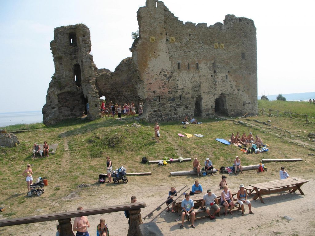 Toolse Castle – The Association of Castles and Museums around the ...